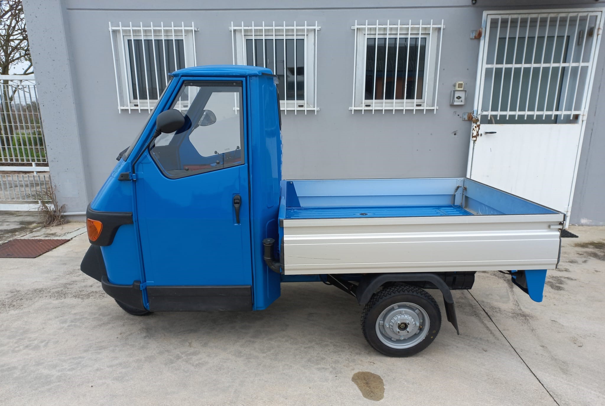 Piaggio Ape 50 – Mombelli Vendita Riparazione macchine da giardino e ...